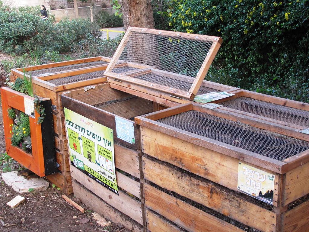 Where to get a Compost Transport Bin in Jerusalem – Modest Jerusalem